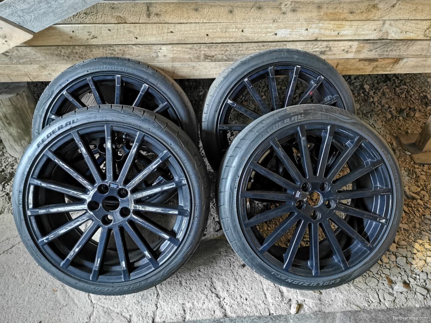 Nettivaraosa - Ford Focus RS - Vanteet - Nettivaraosa