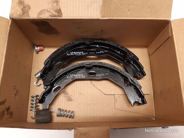 Nettivaraosa - Mercedes-Benz W204 - käsijarrukengät (2 kpl) - Auton ...