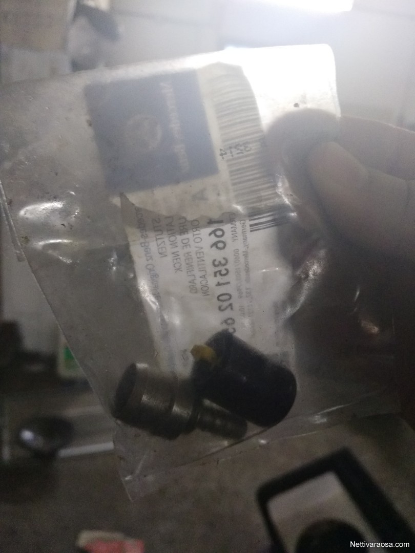 Nettivaraosa - perän stefat w211 - Auton varaosat - Nettivaraosa